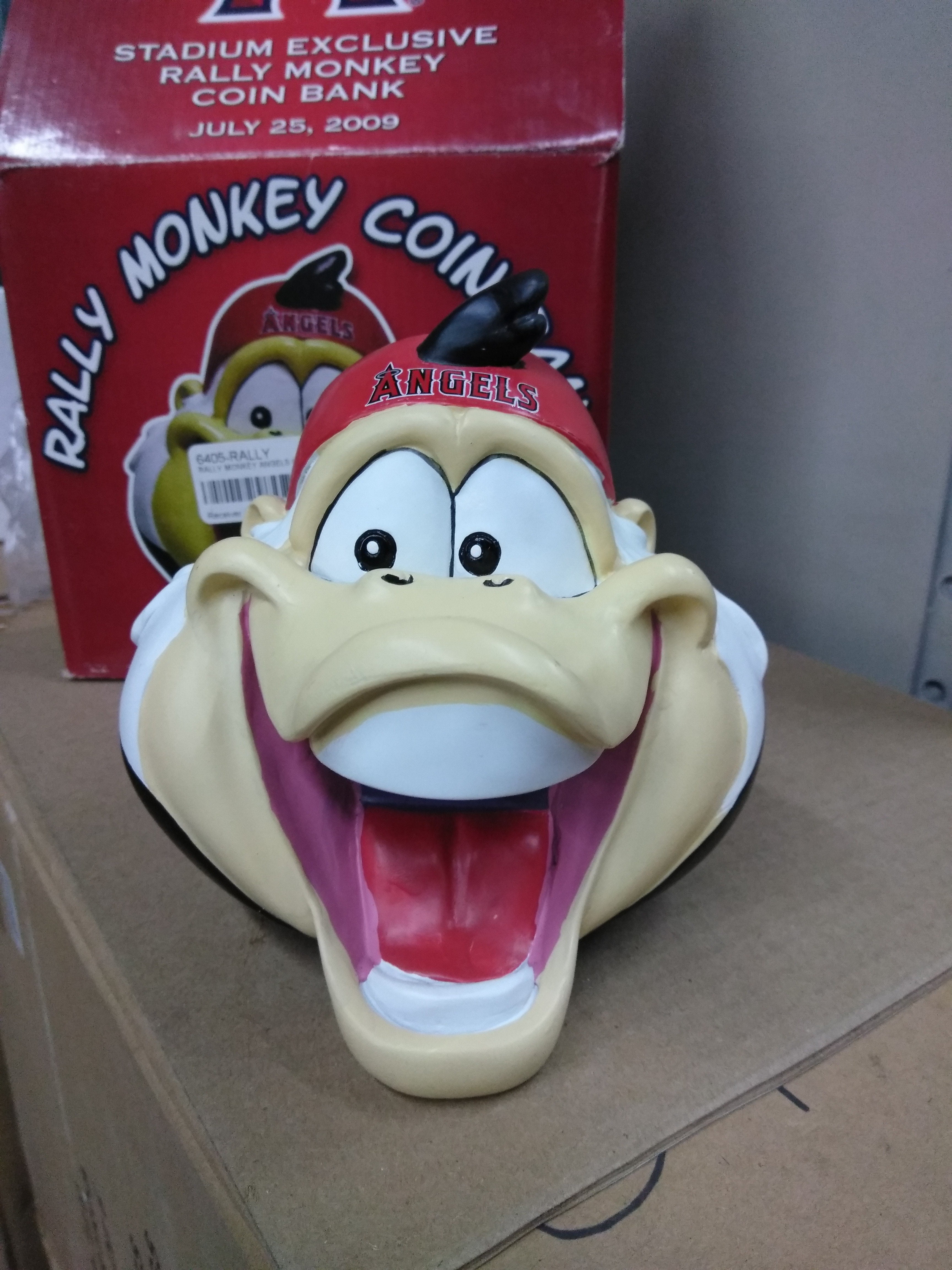 RALLY MONKEY ANGELS COIN BANK Bobblehead - Walmart.com