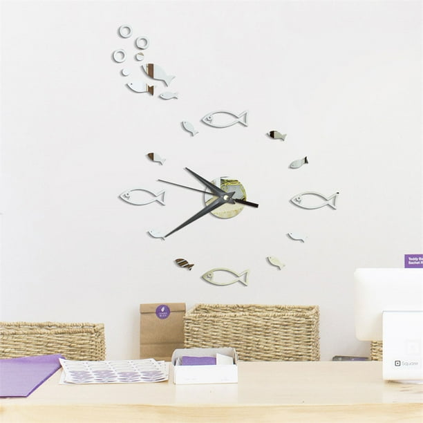 Fish Clock