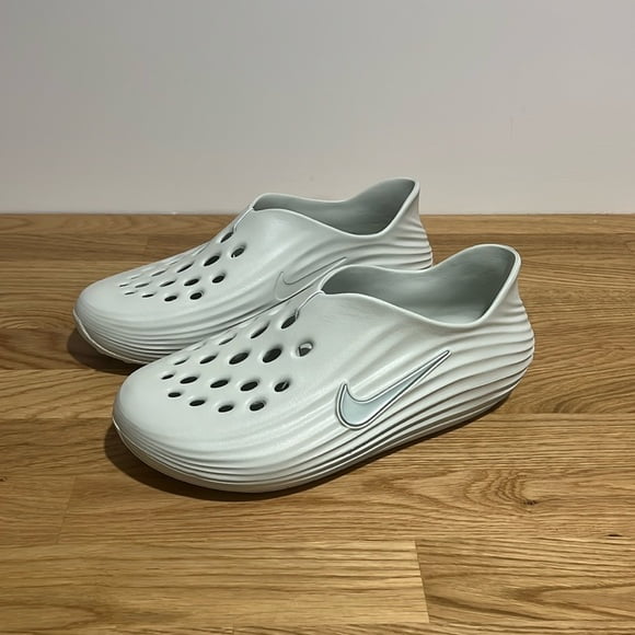 Click here for Brand New Mens Nike Rejuven8 Clog Size 9 10.5 prices