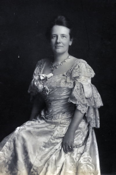 Print: Edith Kermit Carow Roosevelt, Three-Quarter-Length Portrait ...