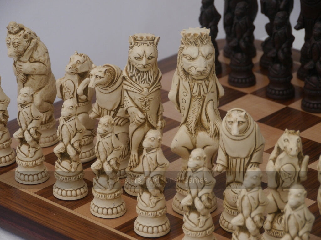 Reynard the Fox Ornamental Chess Set by Berkeley Chess (cream and brown ...