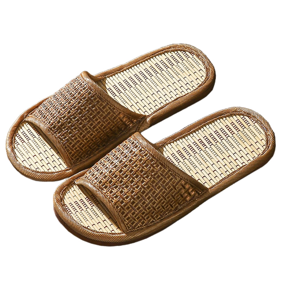 Mens Grass Rattan Slipper in Summer, Travel, Hotel, Home Wooden Floor ...