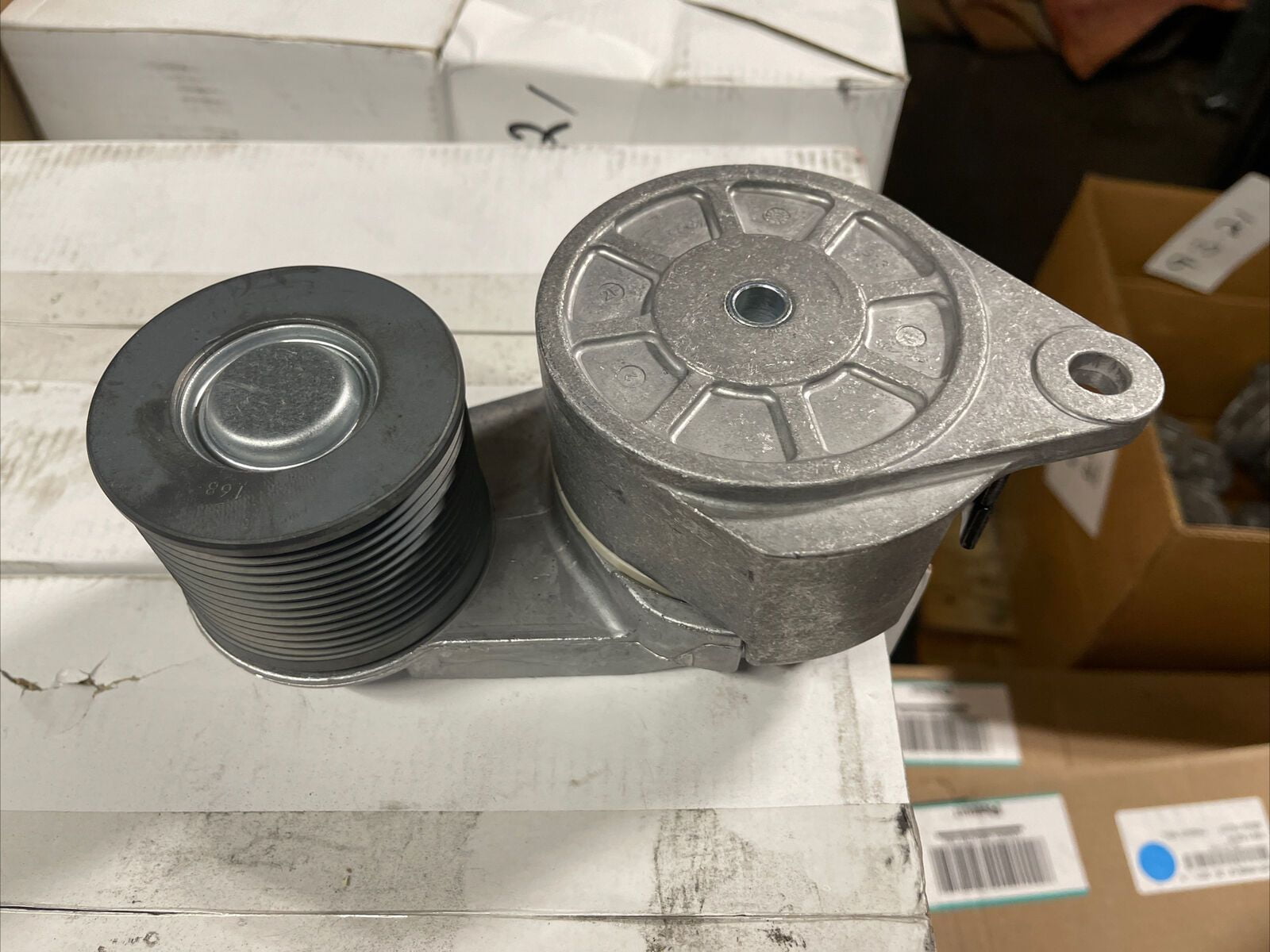 John Deere OEM Part # RE249801 Belt Tensioner 13.5 L Engine Combine ...