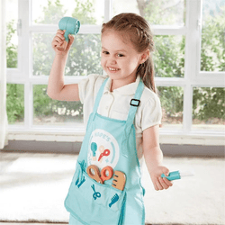 Click here for Hape Super Stylish Hair Salon Set prices