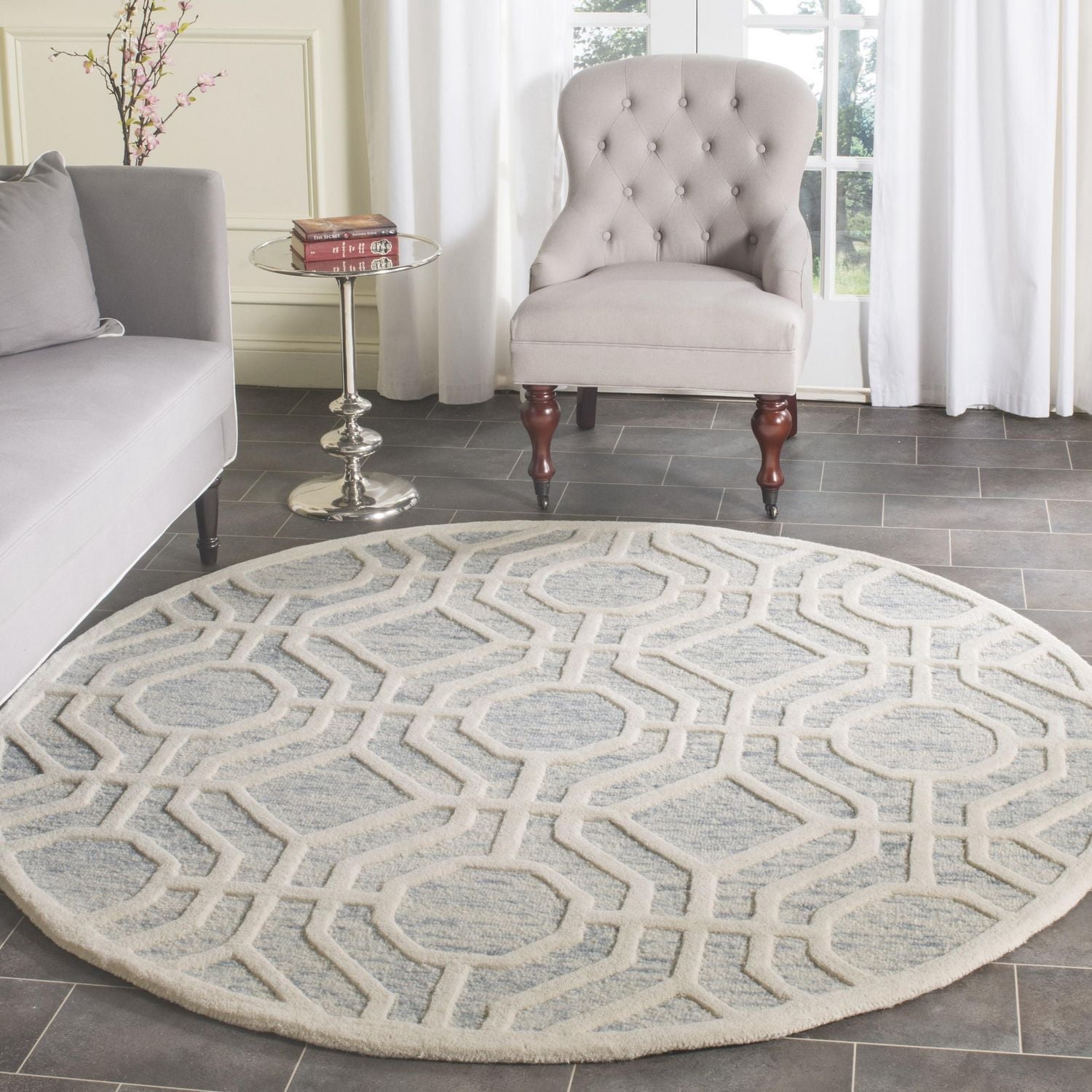 Click here for Safavieh Cambridge Johan Geometric Area Rug 6 X 6... prices
