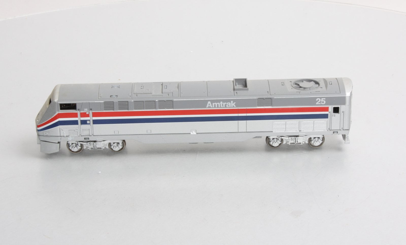 Athearn ATH88836 HO AMD103/P42, Amtrak/Phase III #25 - Walmart.com