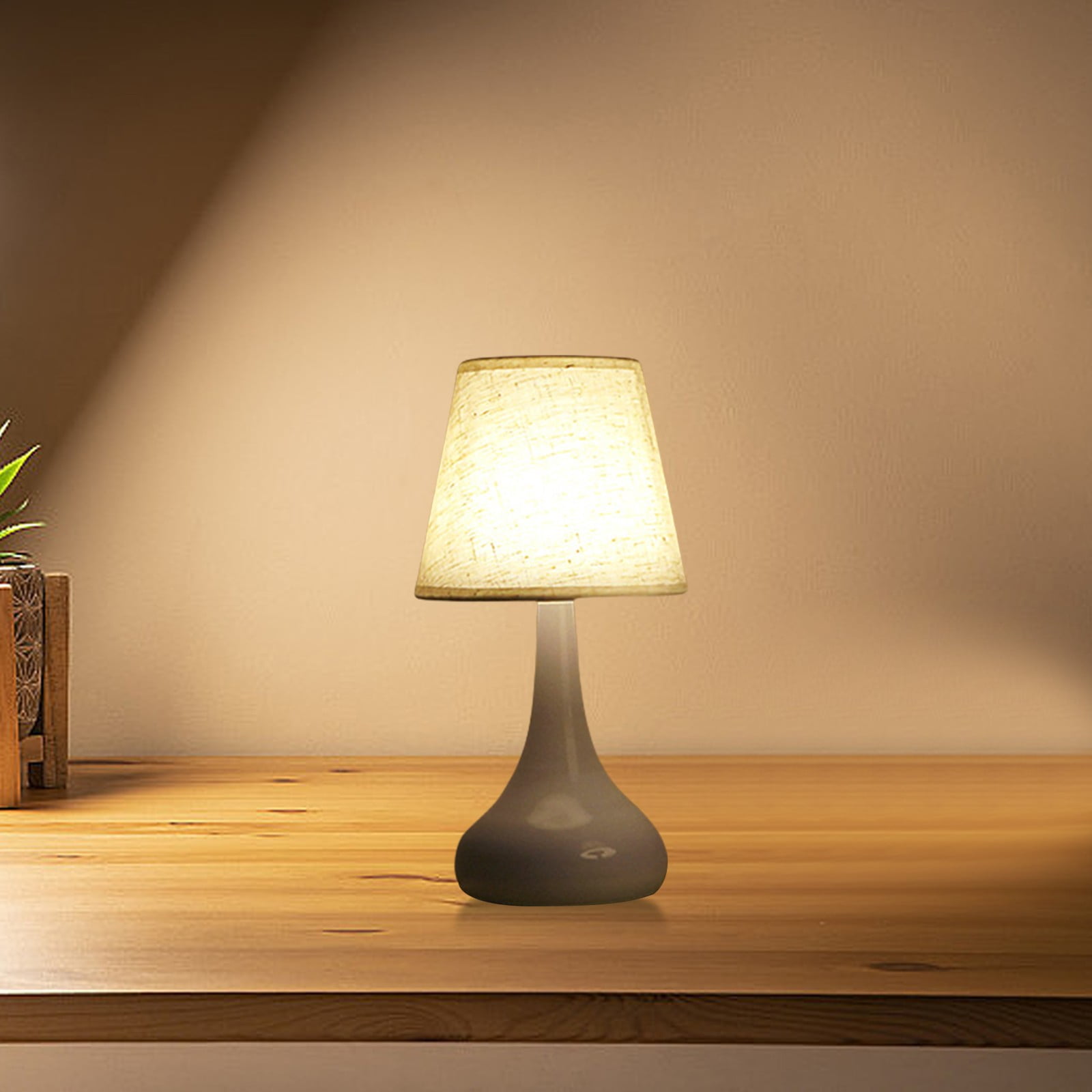 Click here for Egnmcr Vintage Table Lamp Bedroom Bedside Lamp Dor... prices