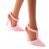 Barbie Graduation Day Cap & Gown Doll with Brunette Hair & Accessories ...