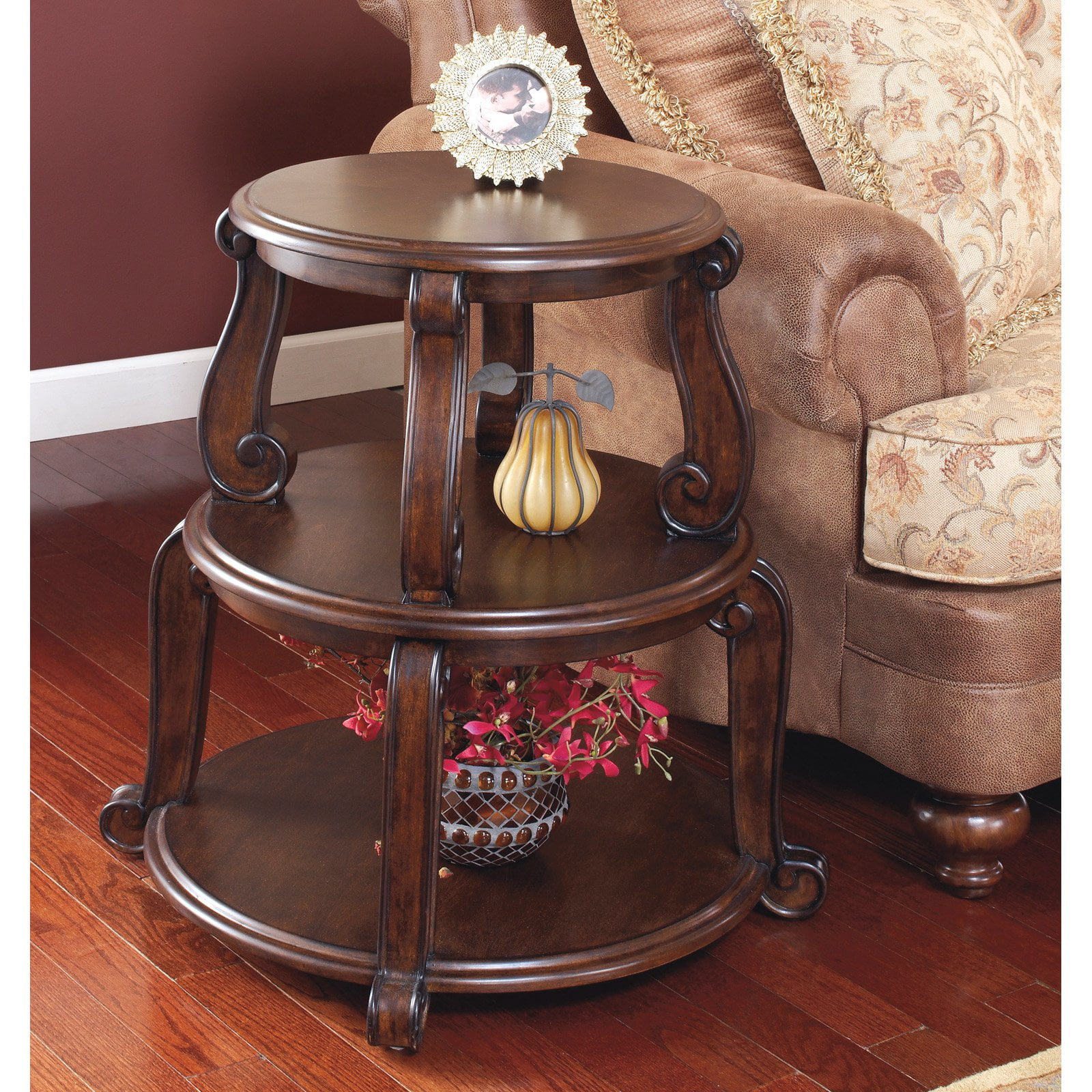 Signature Design By Ashley Brookfield Traditional Round End Table ...