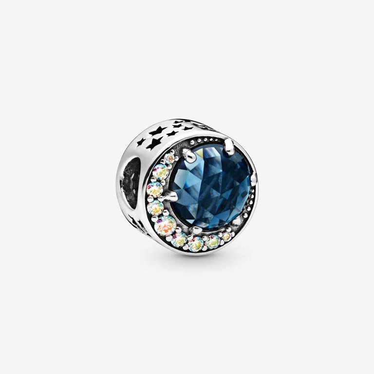 Pandora Moon