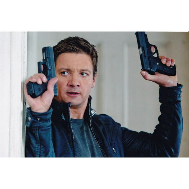 Jeremy Renner poster Metal Sign Art Print 8x12 Unframed, Age: Adults ...
