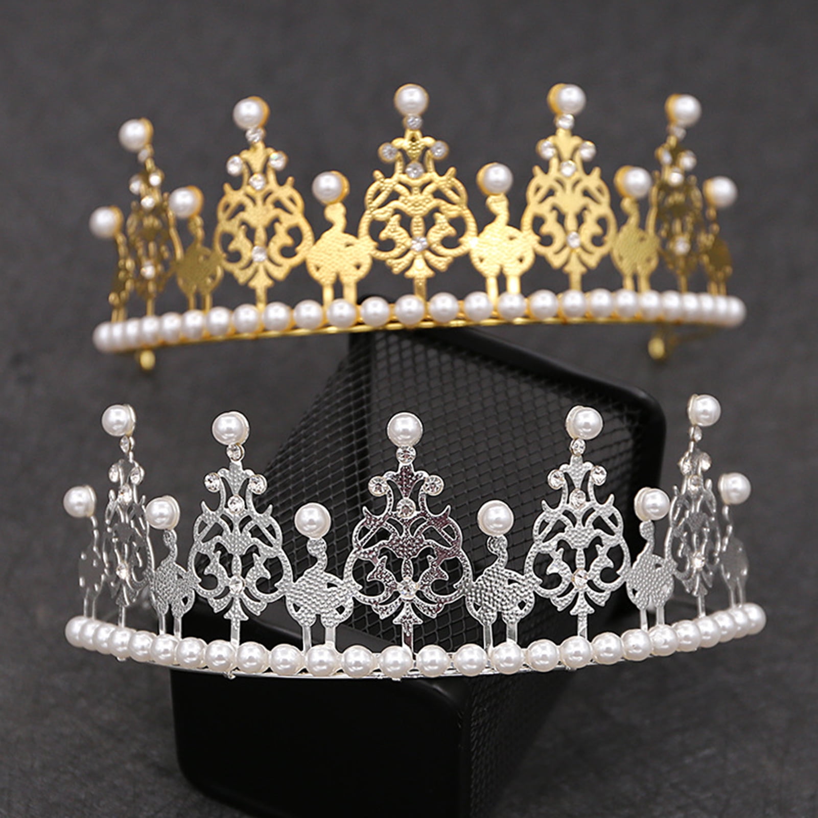 Metal Crown Decor