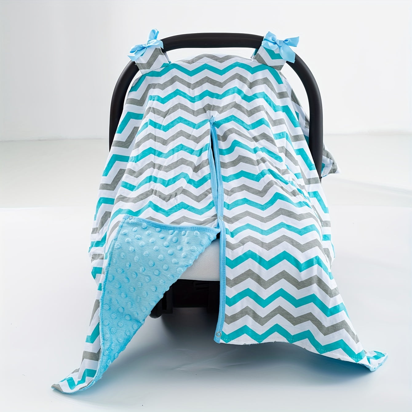 Click here for Grm Girls Blue And Brown Wave Pattern Print Car Se... prices