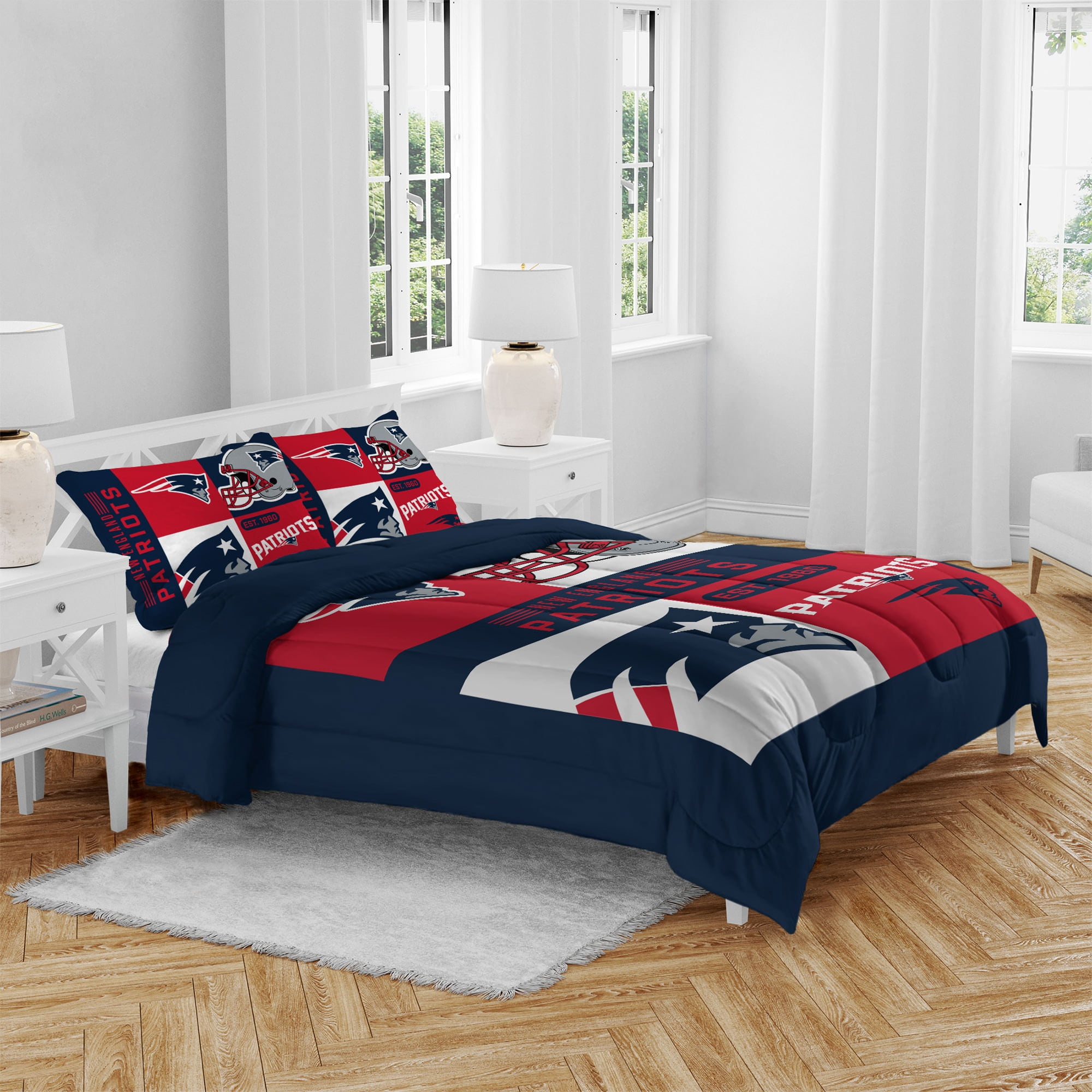New England Patriots Block Logo Three Piece Full/Queen Bed Set ...
