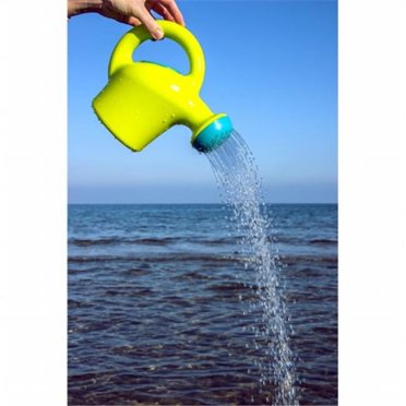 Novelty Mfg. Large 2-Gallon Green Plastic Outdoor Garden Watering Can ...