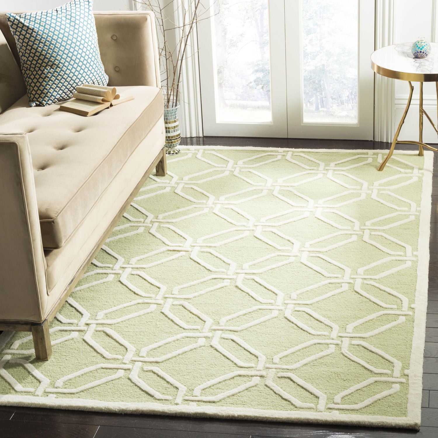 Click here for Safavieh Cambridge Kierra Geometric Area Rug 8 Ft.... prices