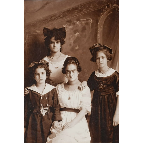 24x36 gallery poster, Frida Kahlo (on the right) and her sisters ...