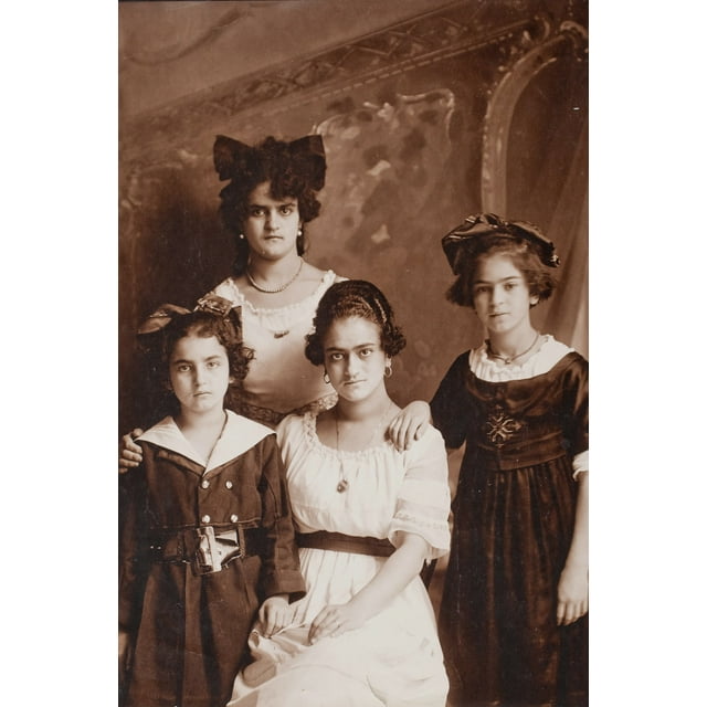 24x36 gallery poster, Frida Kahlo (on the right) and her sisters ...