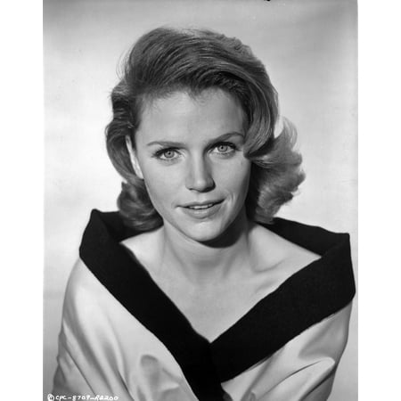 Lee Remick Portrait in Classic Photo Print (24 x 30) | Walmart Canada