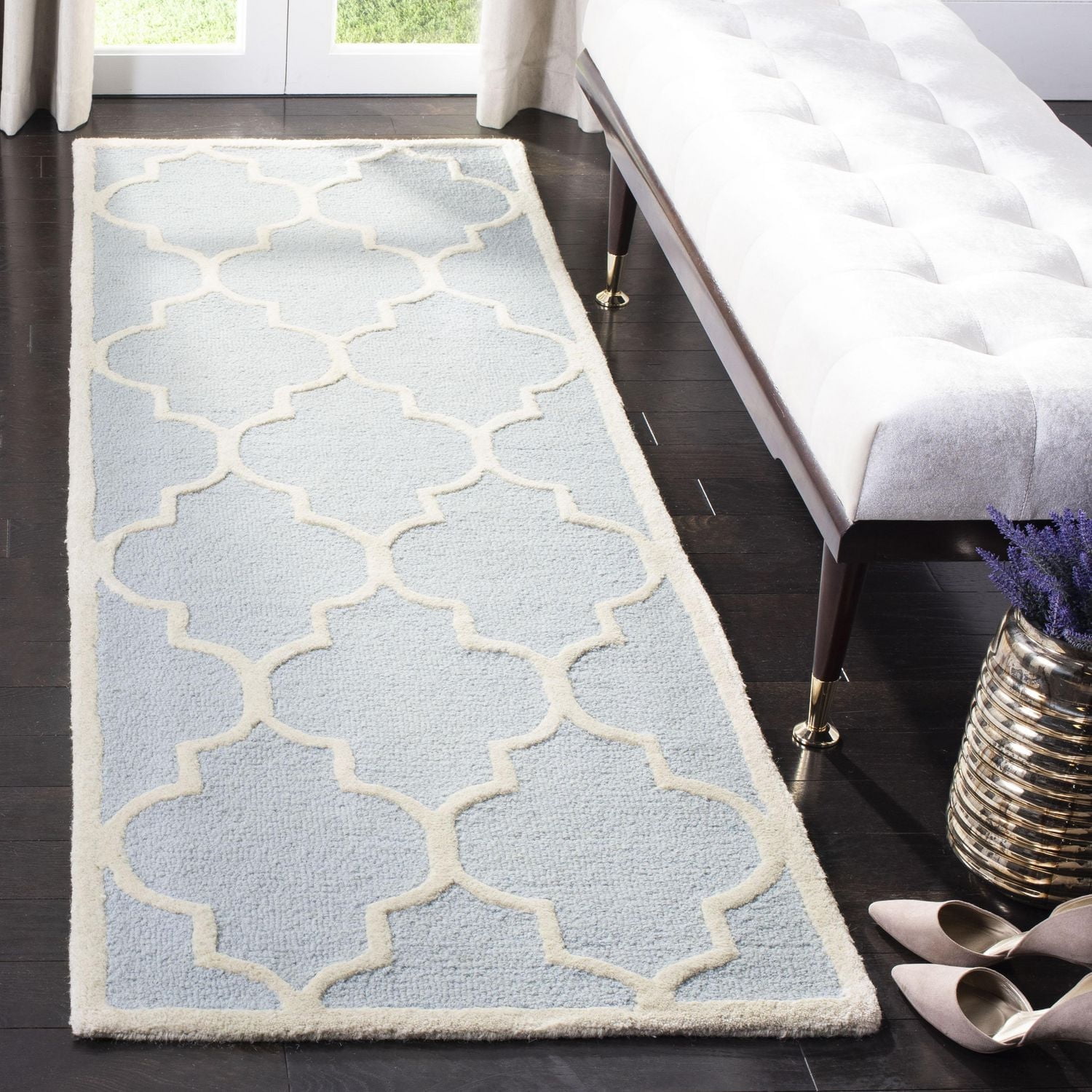 Click here for Safavieh Cambridge Kevin Geometric Area Rug 26 X 1... prices