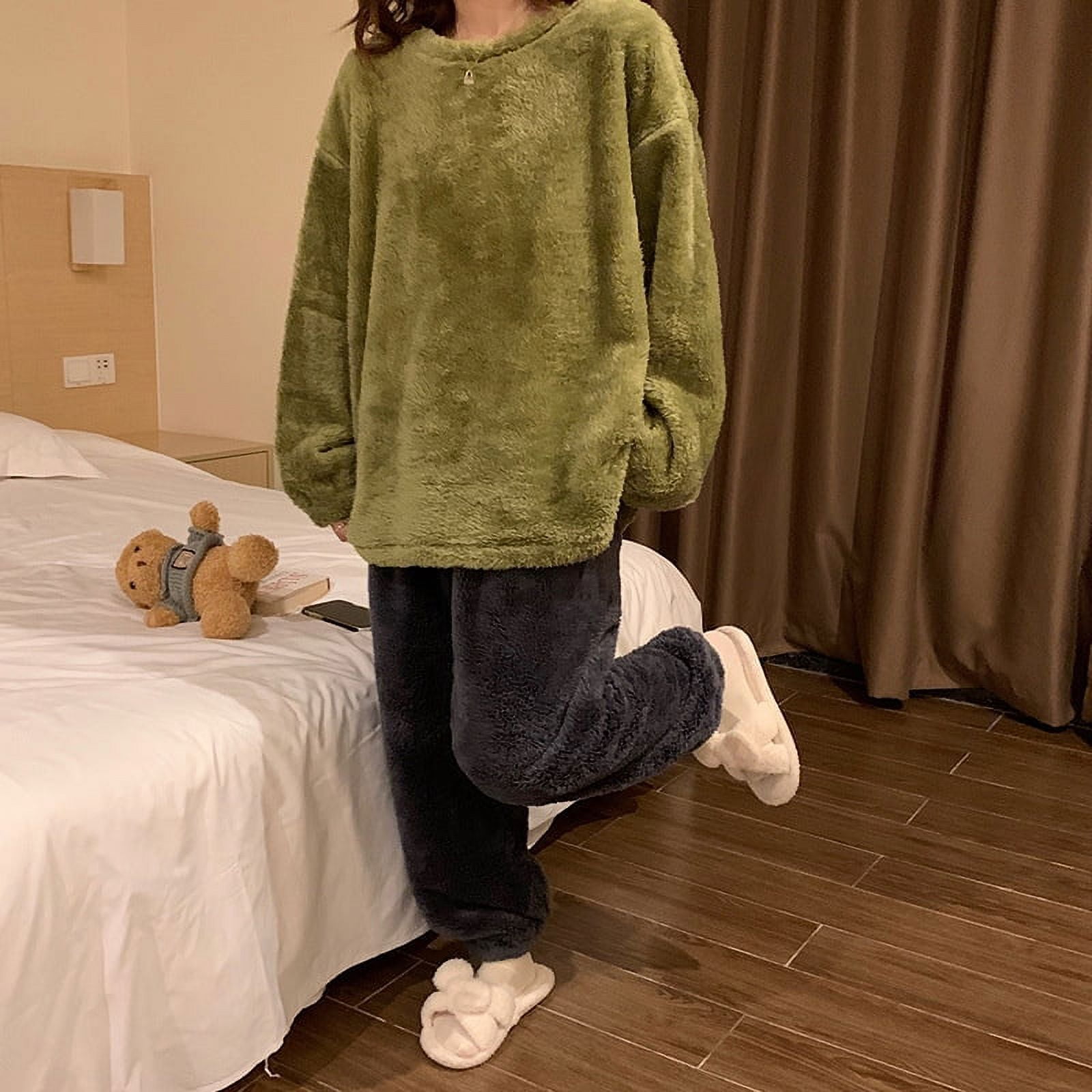 Click here for Zhaoyang Winter Fleece Women Pajamas Set Sleepwear... prices