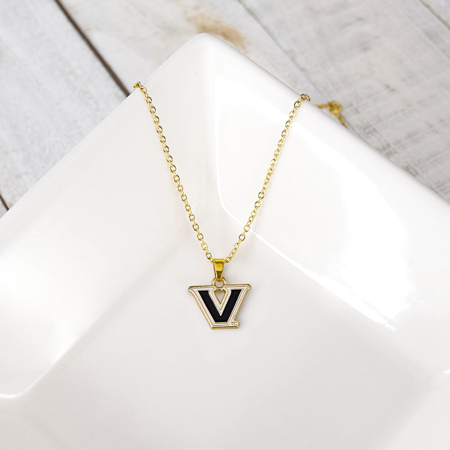 Fan Frenzy Gifts Vanderbilt Commodores Officially Licensed Fan Necklace ...