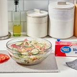 Great Value Plastic Wrap, 400 sq ft with Slide Cutter, Clings Tight and ...