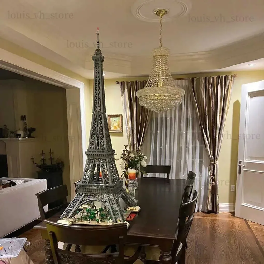 Click here for Aiony Blocks Creatoring Expert 10307 Eiffel Tower... prices