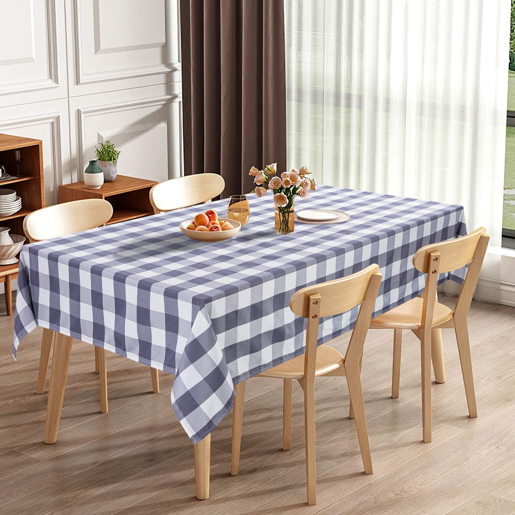 Checkered Tablecloth Pattern