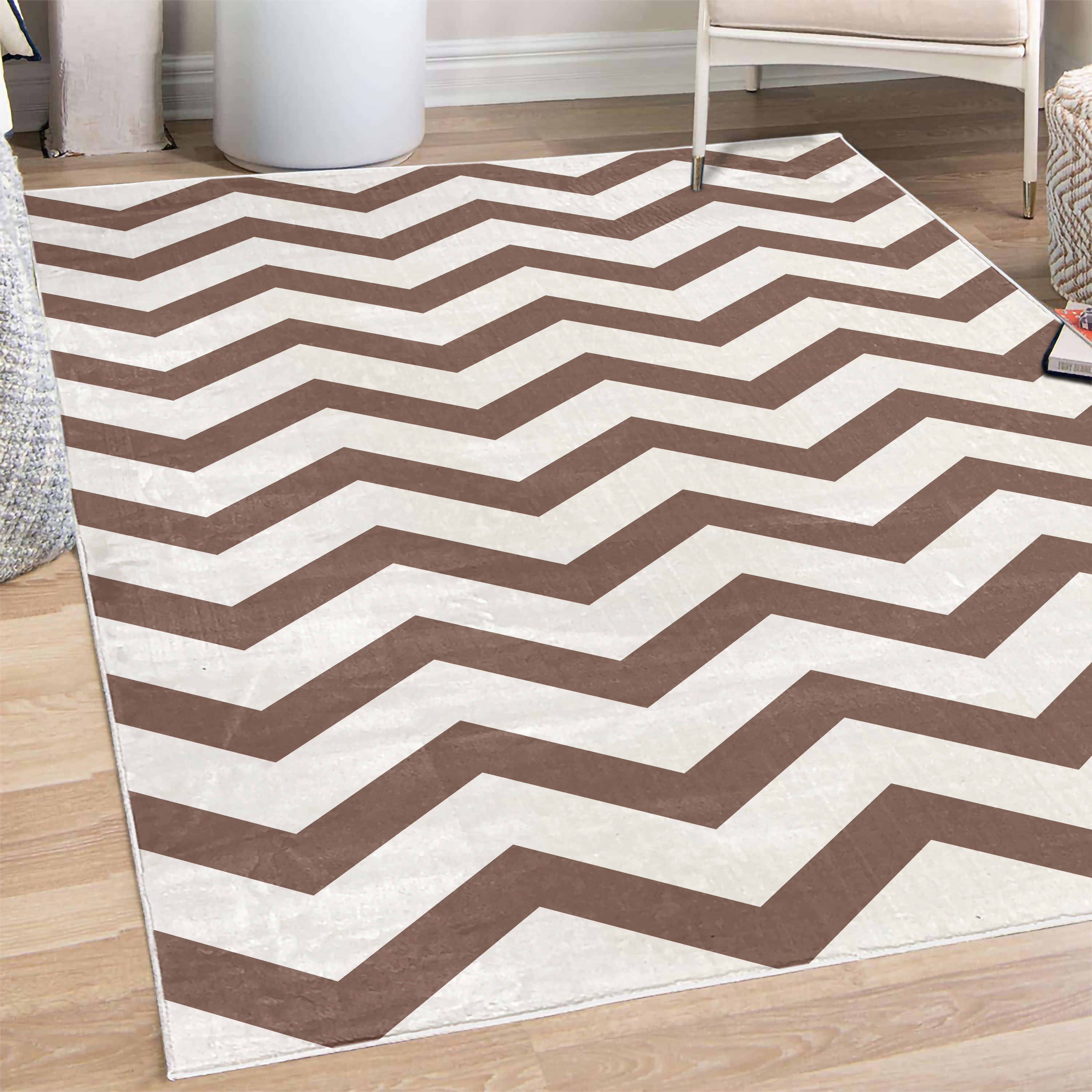 Striped Decorative Rug, Modern Summer Season Pattern Zigzag Tile Design ...
