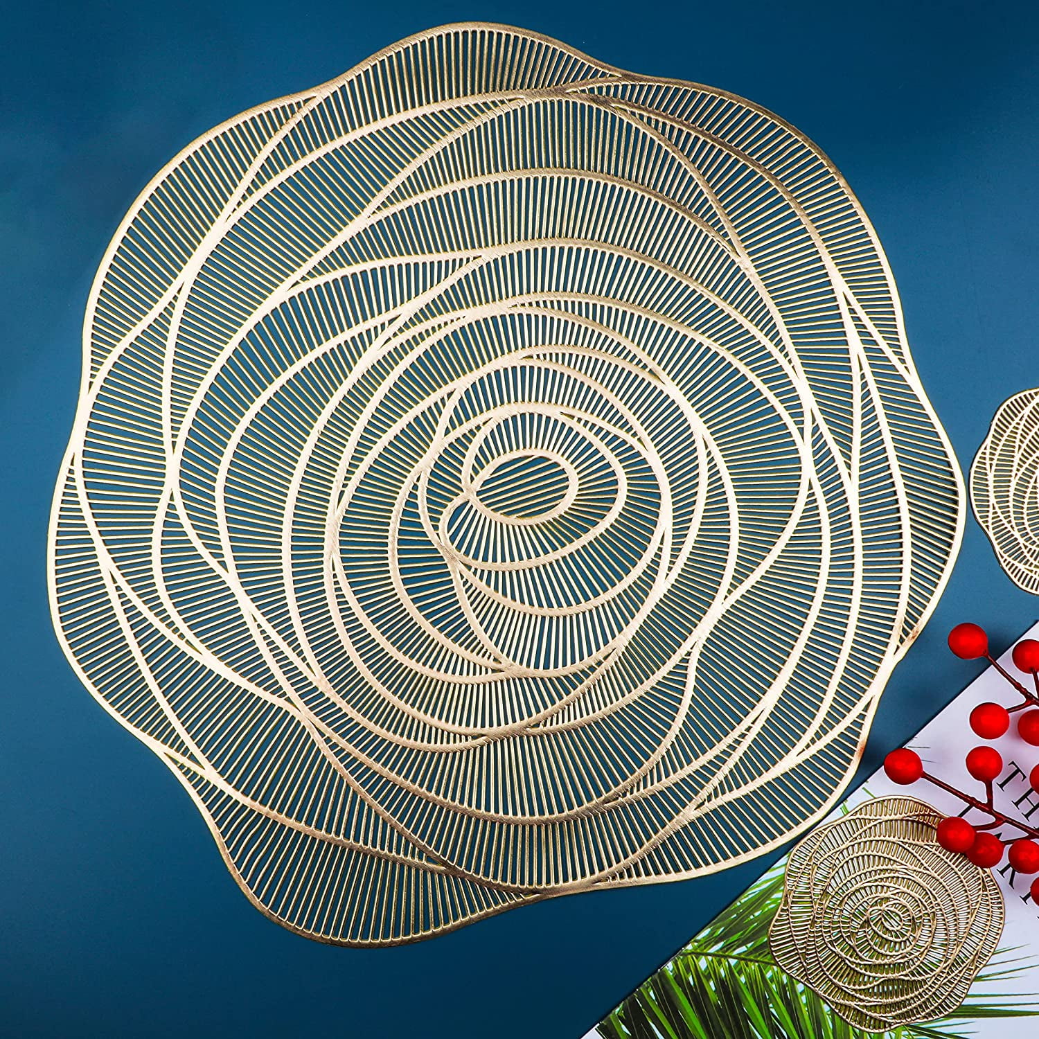 Yapicoco Gold Round Placemats Set of 6 Pressed Metallic Vinyl Round ...