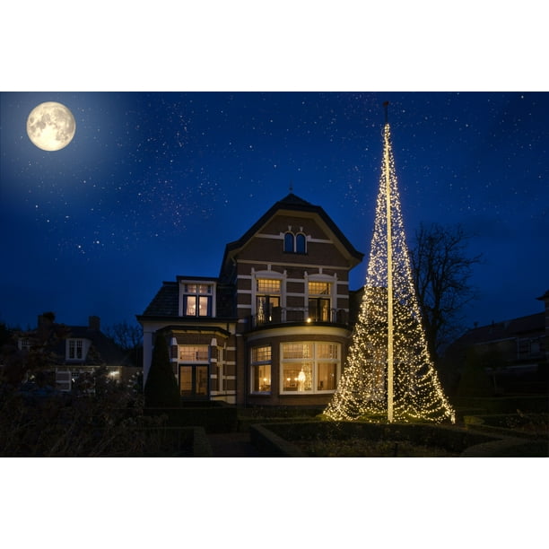 Fairybell Flagpole Outdoor LED Christmas Tree - 33ft - 4,000 LEDs - LED ...