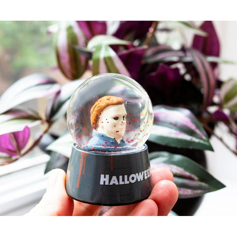 Pennywise Action Figures Buy Silver Buffalo Harry Potter House ...