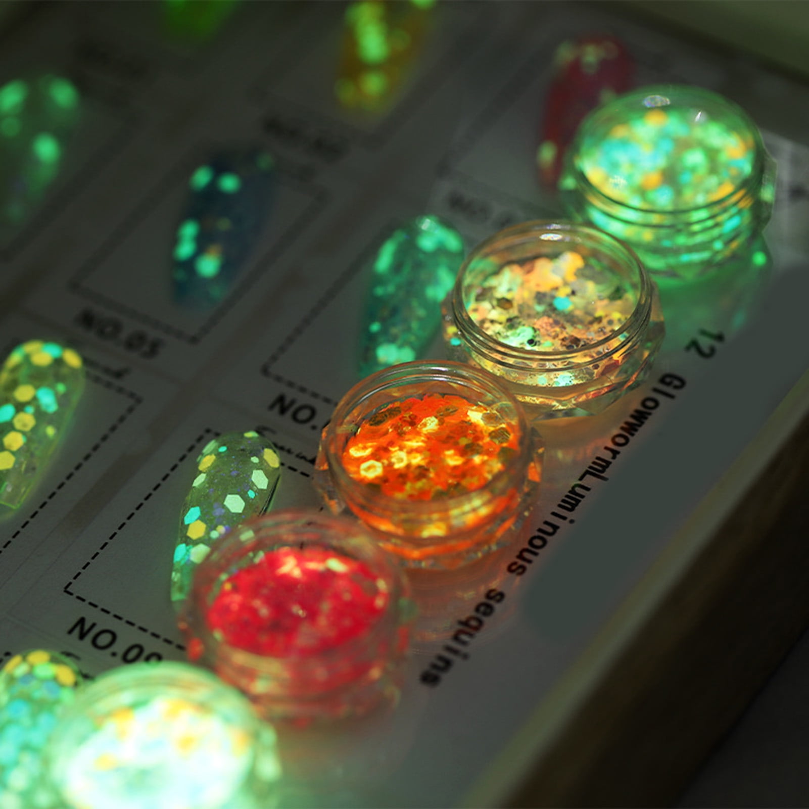 Kripyery 1 Box Nail Art Sequin Shiny Effect Luminous High Gloss Non ...