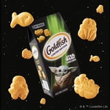 Goldfish Star Wars Mandalorian Cheddar Crackers, Snack Crackers, 6.6 oz ...