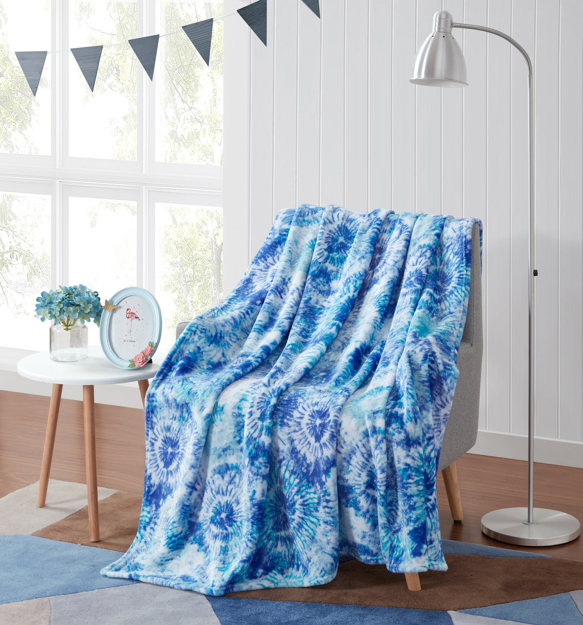 Kute Kids Super Soft Bleached Beach Blue Plush Throw, 50"x60" - Walmart.com