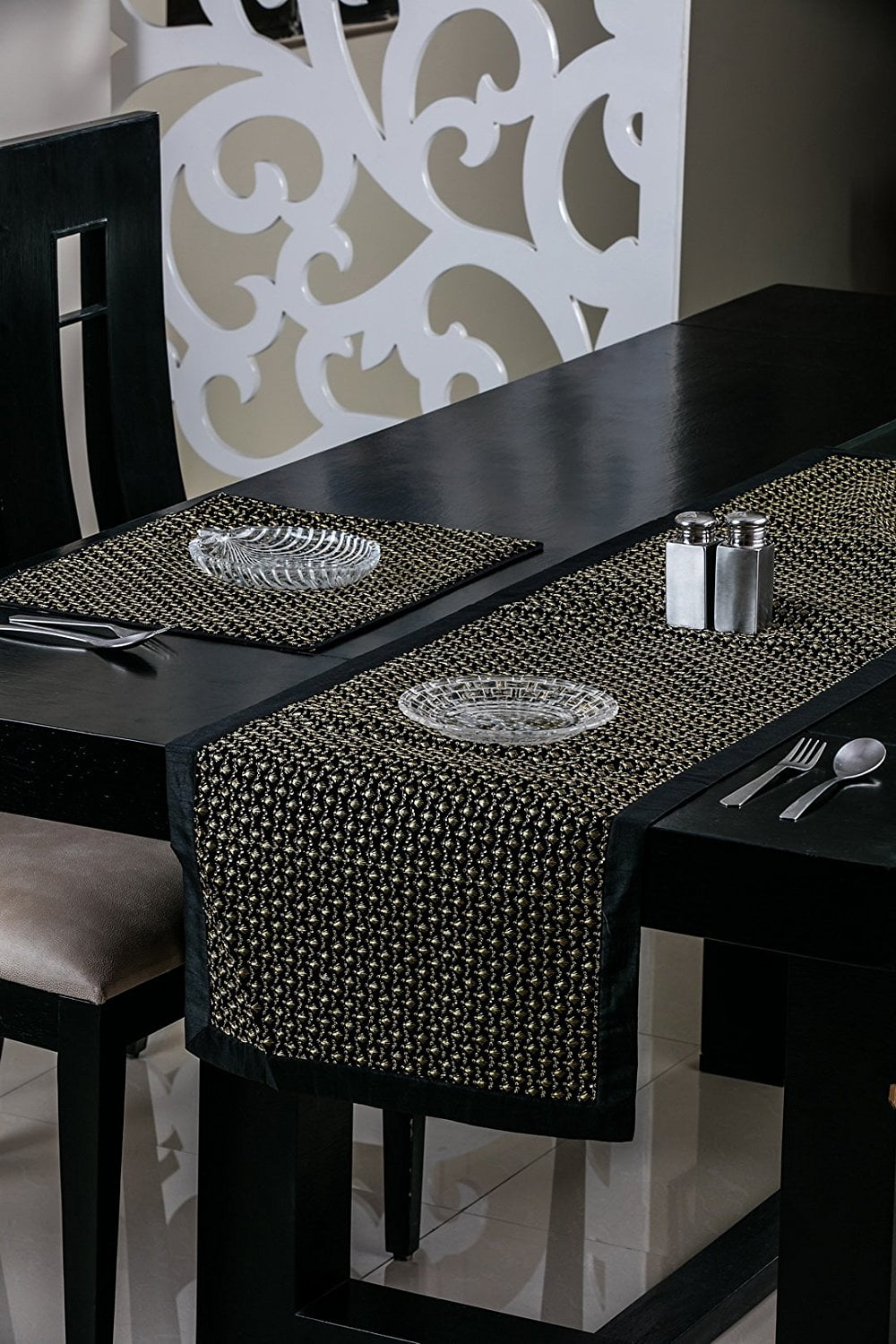 WPM Designer Collection Bedding Set and Home D?cor (Table Runner ...