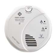 First Alert BRK SCO2B Smoke and Carbon Monoxide (CO) Detector with 9V ...