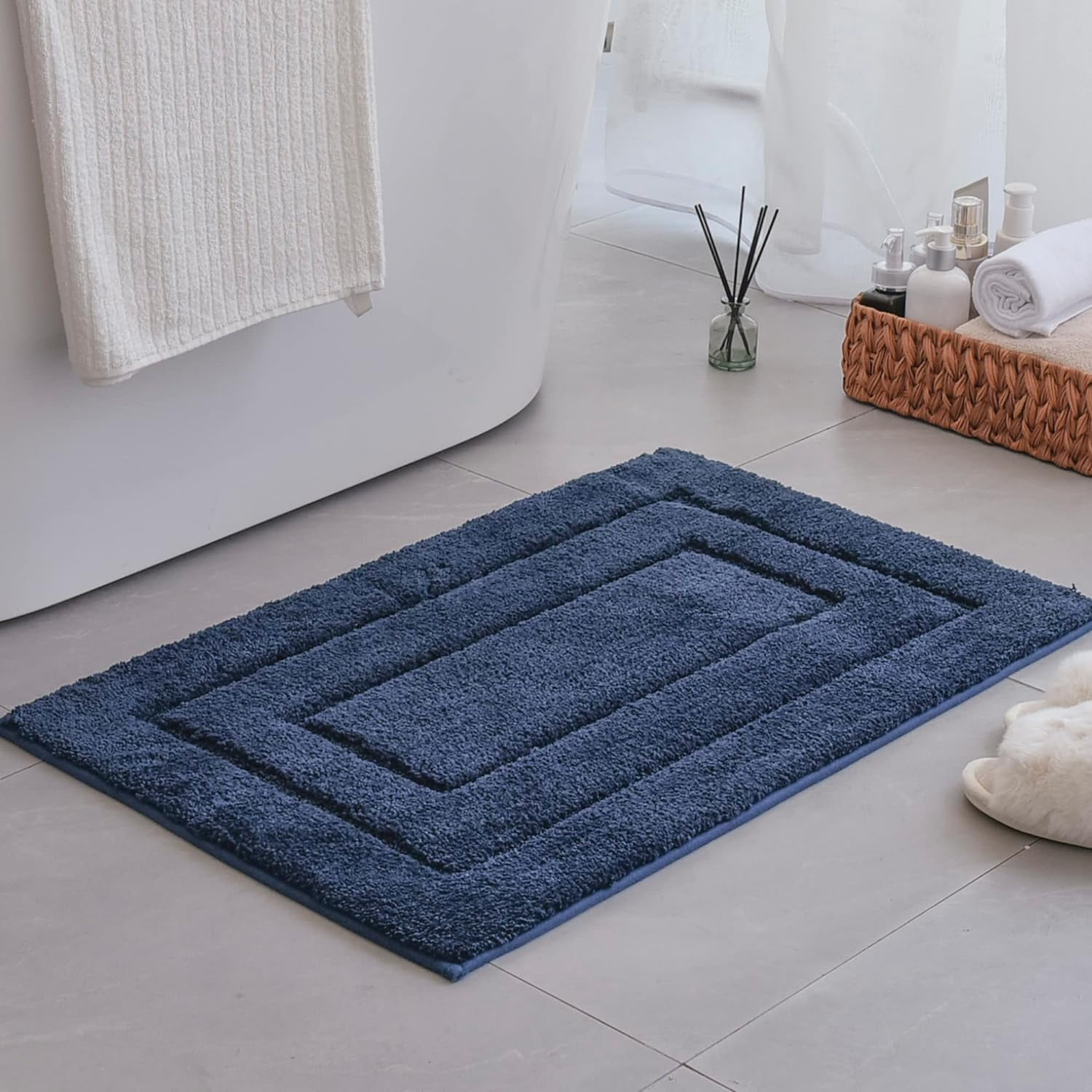 Click here for Siabc-Bathroom Rug  20 X 32 Navy Blue Bath Mat For... prices