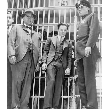 Francis 'Two Gun' Crowley (1911-1932) History (18 x 24) | Walmart Canada