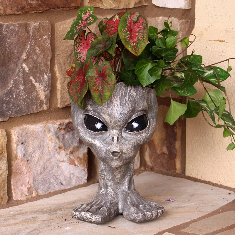 Alien Planter Pot For Patio & Garden Resin Alien Head Planter Sturdy ...