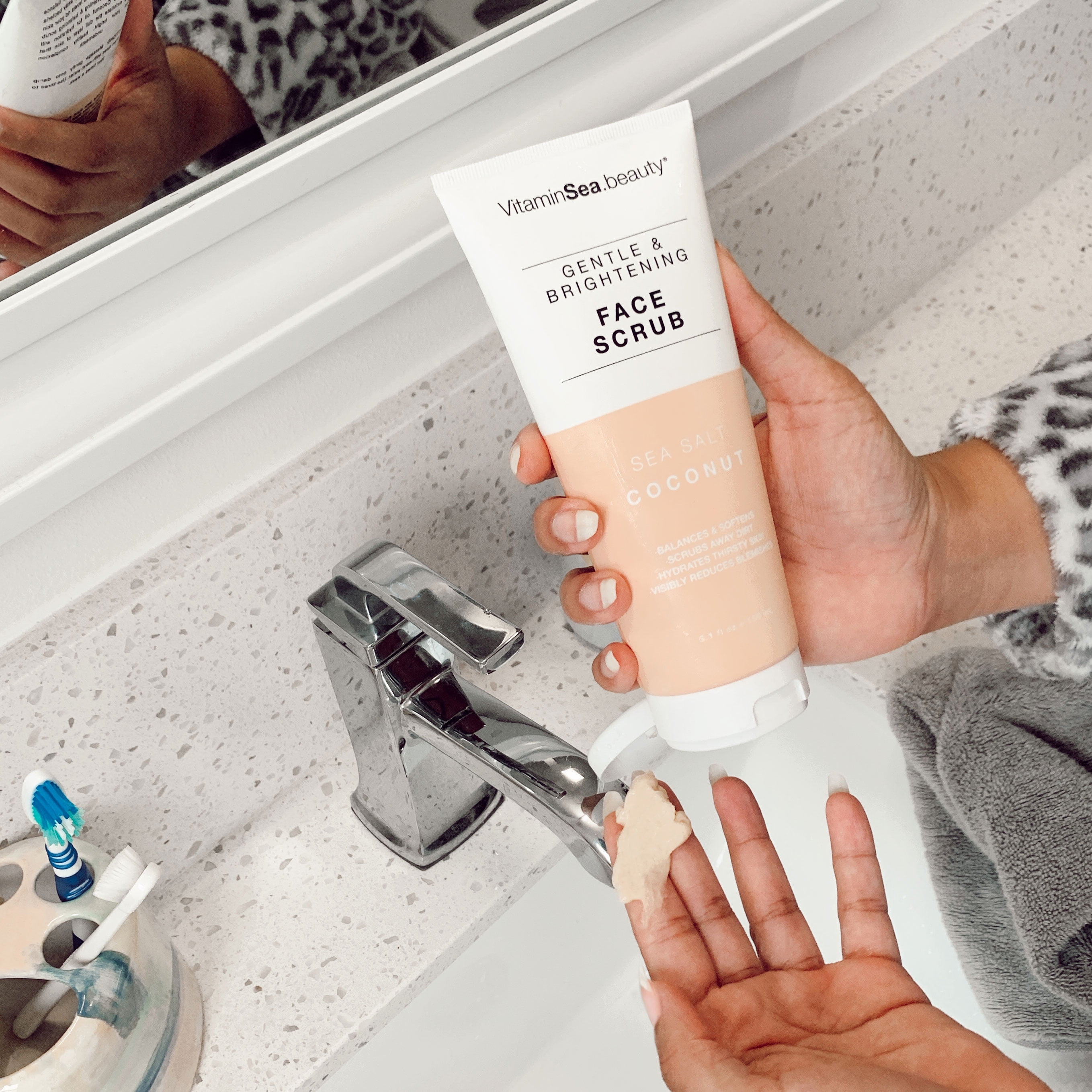 Vitamins and Sea beauty Gentle & Brightening Sea Salt & Coconut Face ...