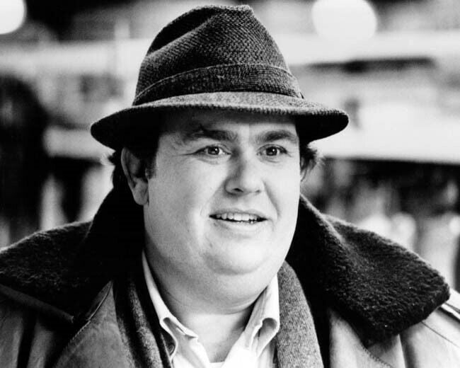 John Candy wears pork pie hat as Uncle Buck 8x10 photo - Walmart.com
