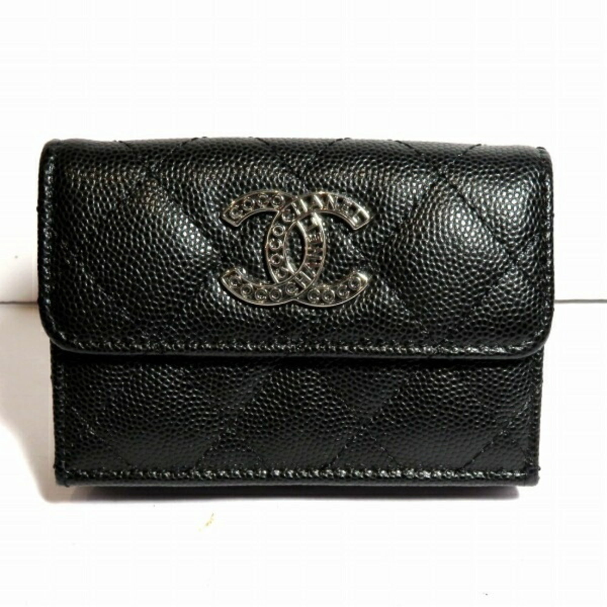 Pre-Owned CHANEL Coco Small Flap Wallet AP3827 B15620 94305 Tri-fold ...