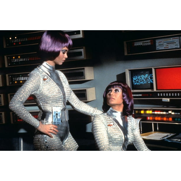 Ufo Dolores Mantez Gabrielle Drake 24x36 Poster - Walmart.com - Walmart.com