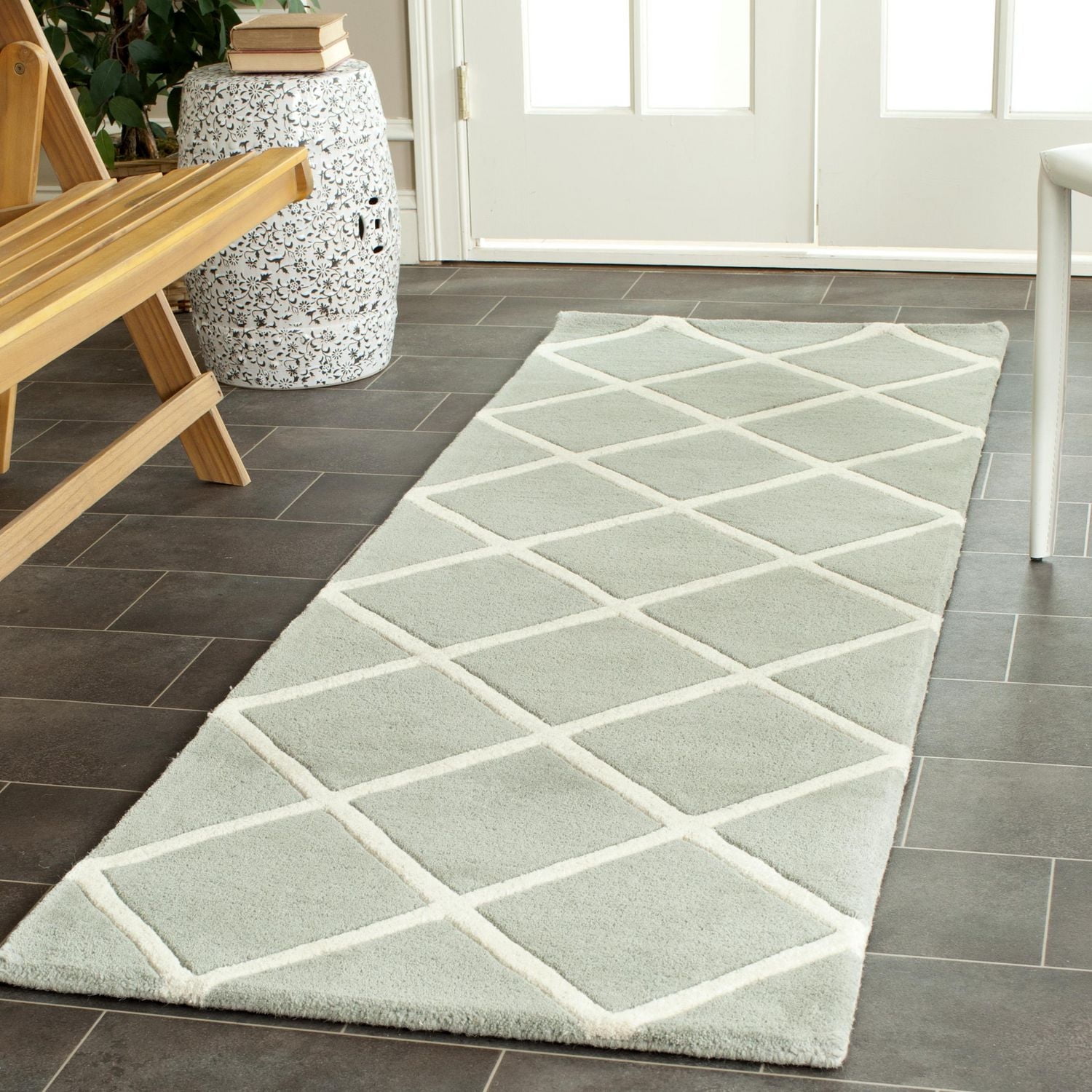 Click here for Safavieh Chatham Isaac Geometric Diamonds Area Rug... prices