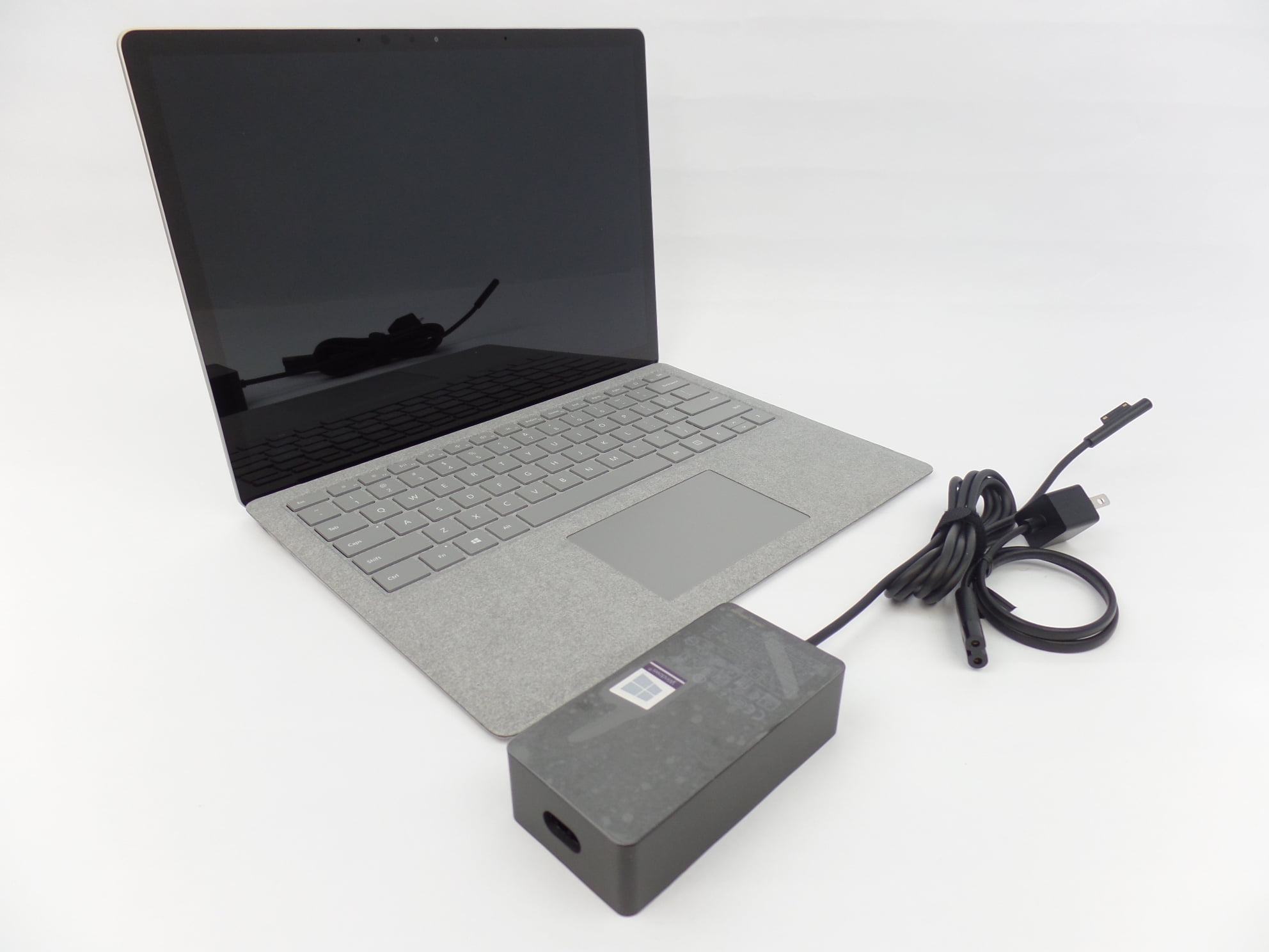 Surface Model 1769: Model1769 仕様 – YGHB
