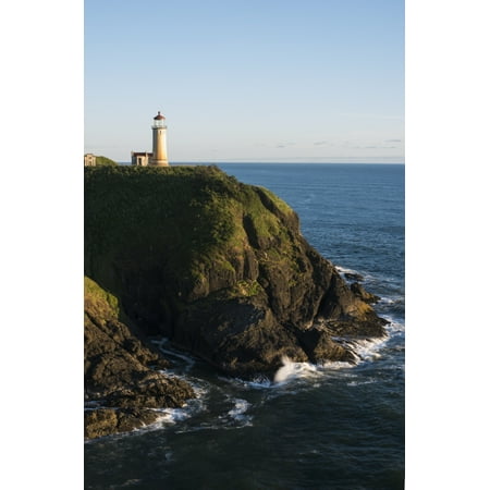 The North Nead Lighthouse is located at Cape Disappointment State Park ...