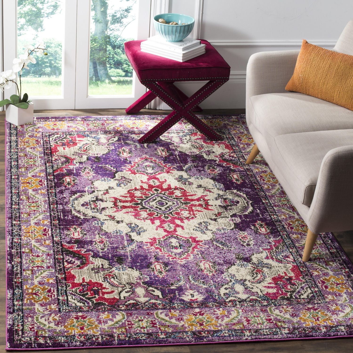 Click here for Safavieh Monaco Toria Traditional Area Rug 67 X 92 prices