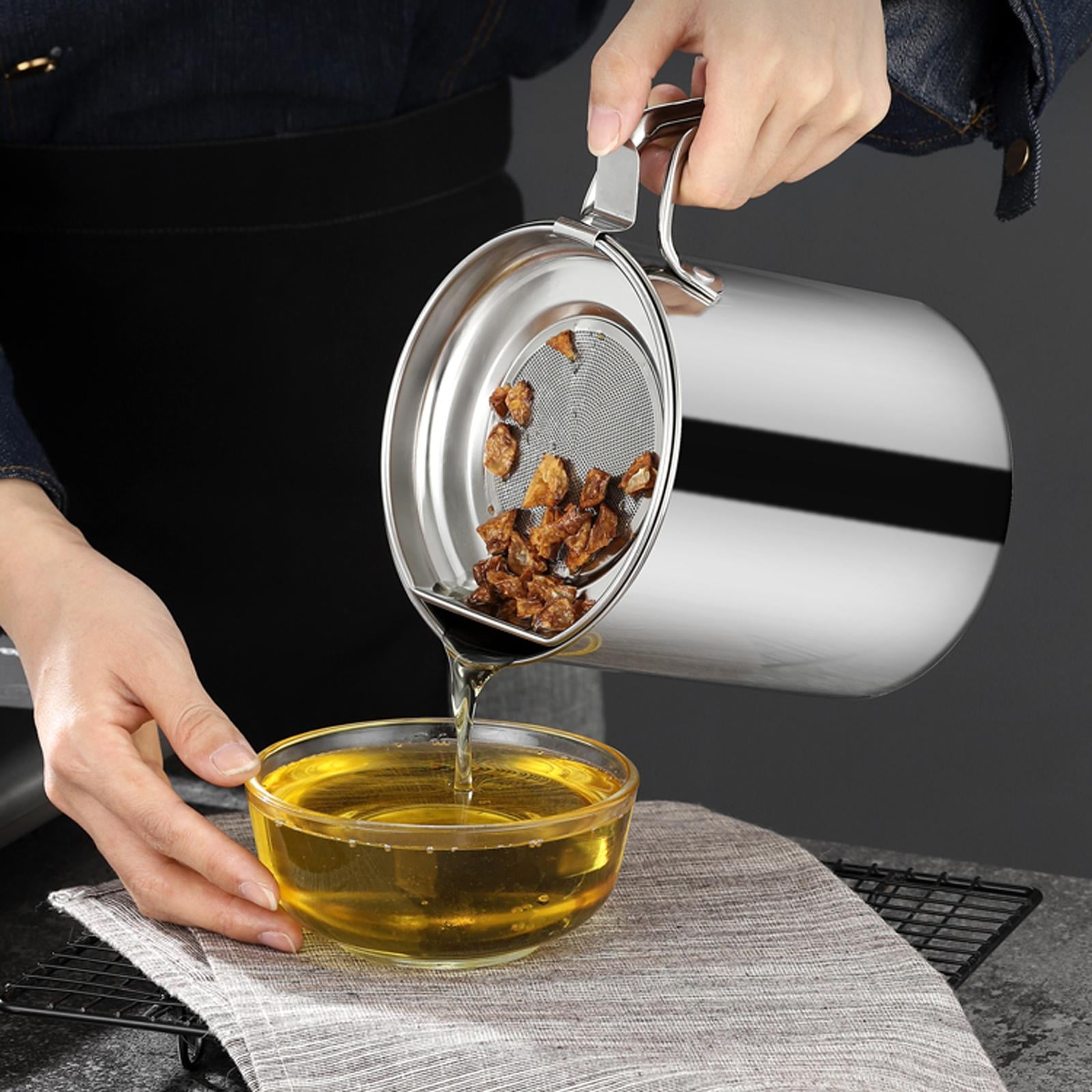 Container with Mesh Strainer Oil Storage 9L - Walmart.com